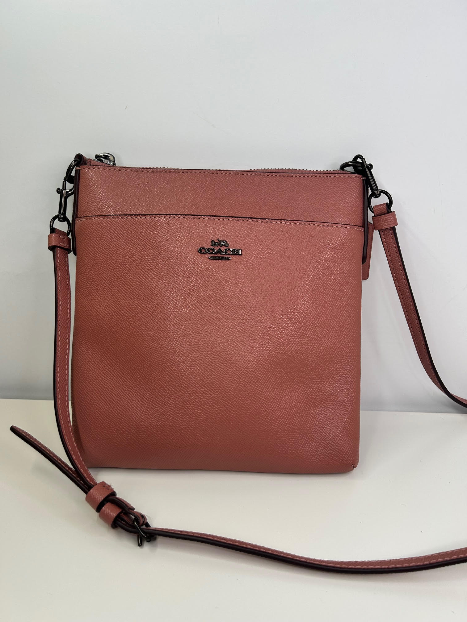 COACH Kitt Messenger Crossgrain Leather Dusty Rose Crossbody Bag ...